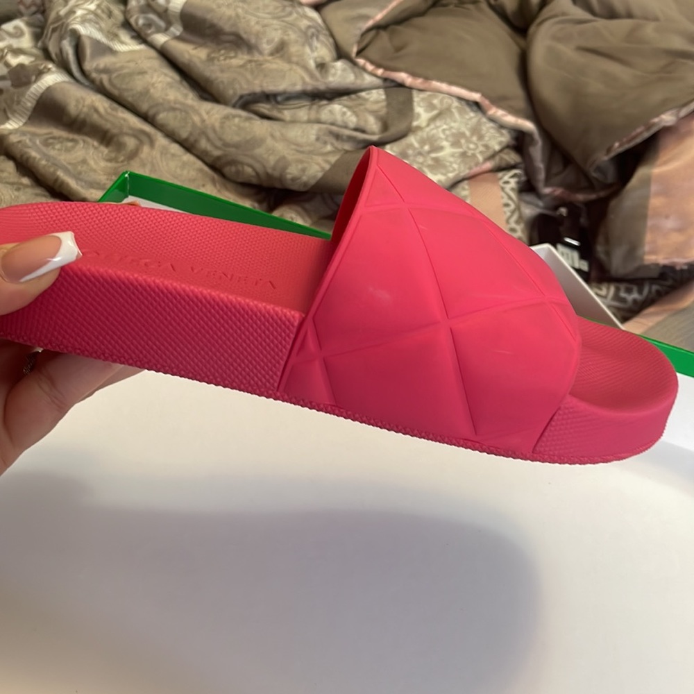 Bottega Veneta Rubber Slider Sandals - Gem